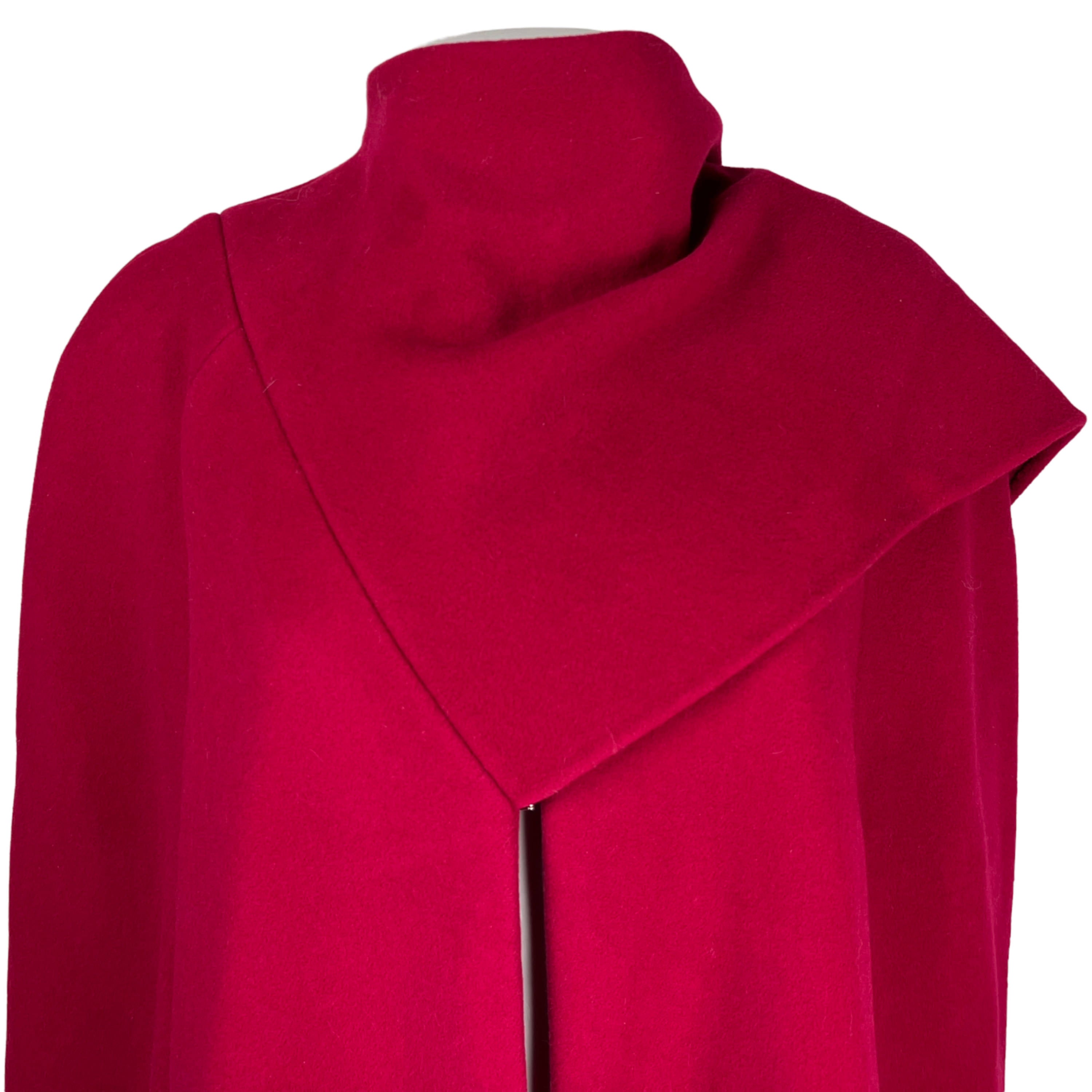 Vintage 1950s Red Wool Cape Made in England Size M