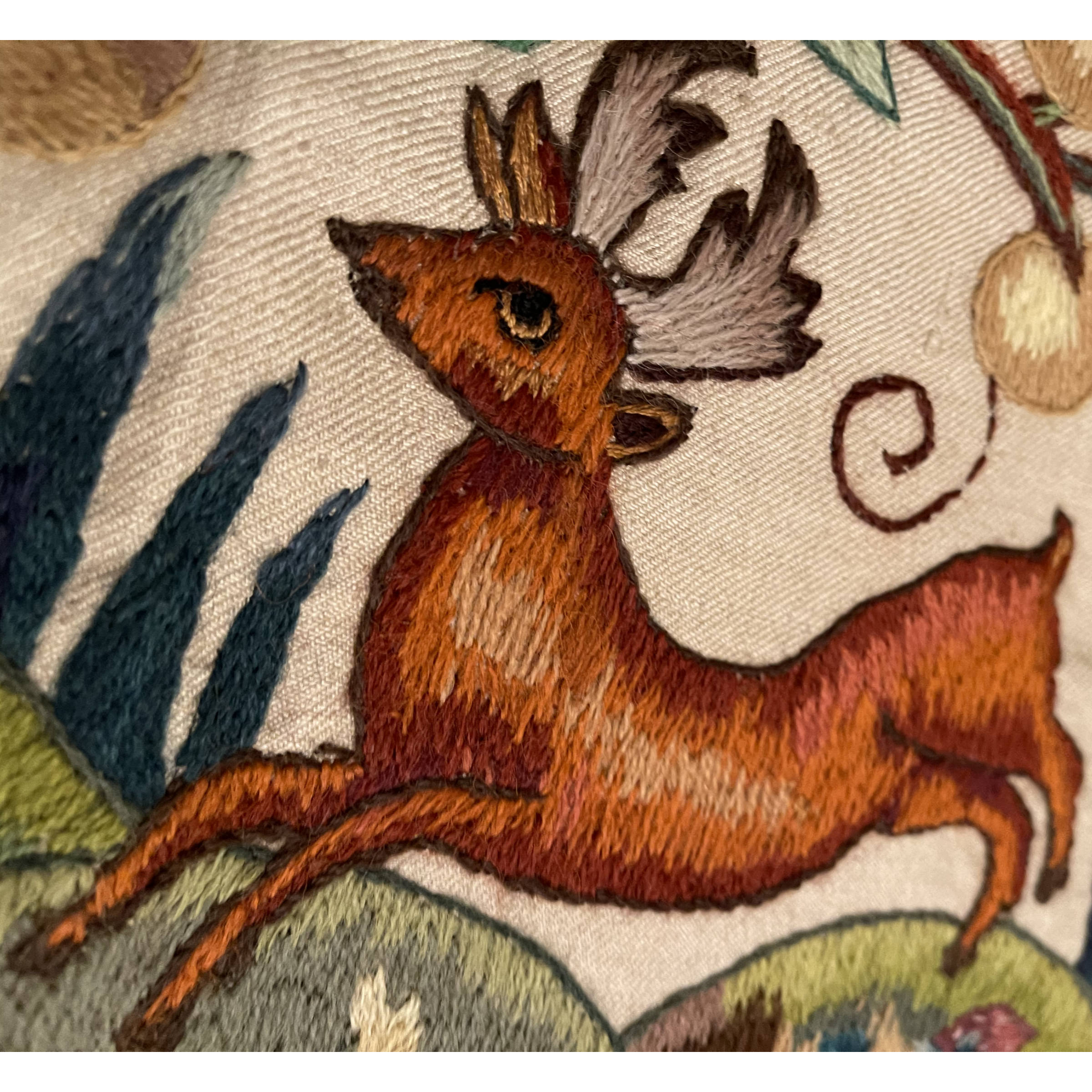 Vintage 1920s Crewel Embroidery Bedspread Embroidered Linen