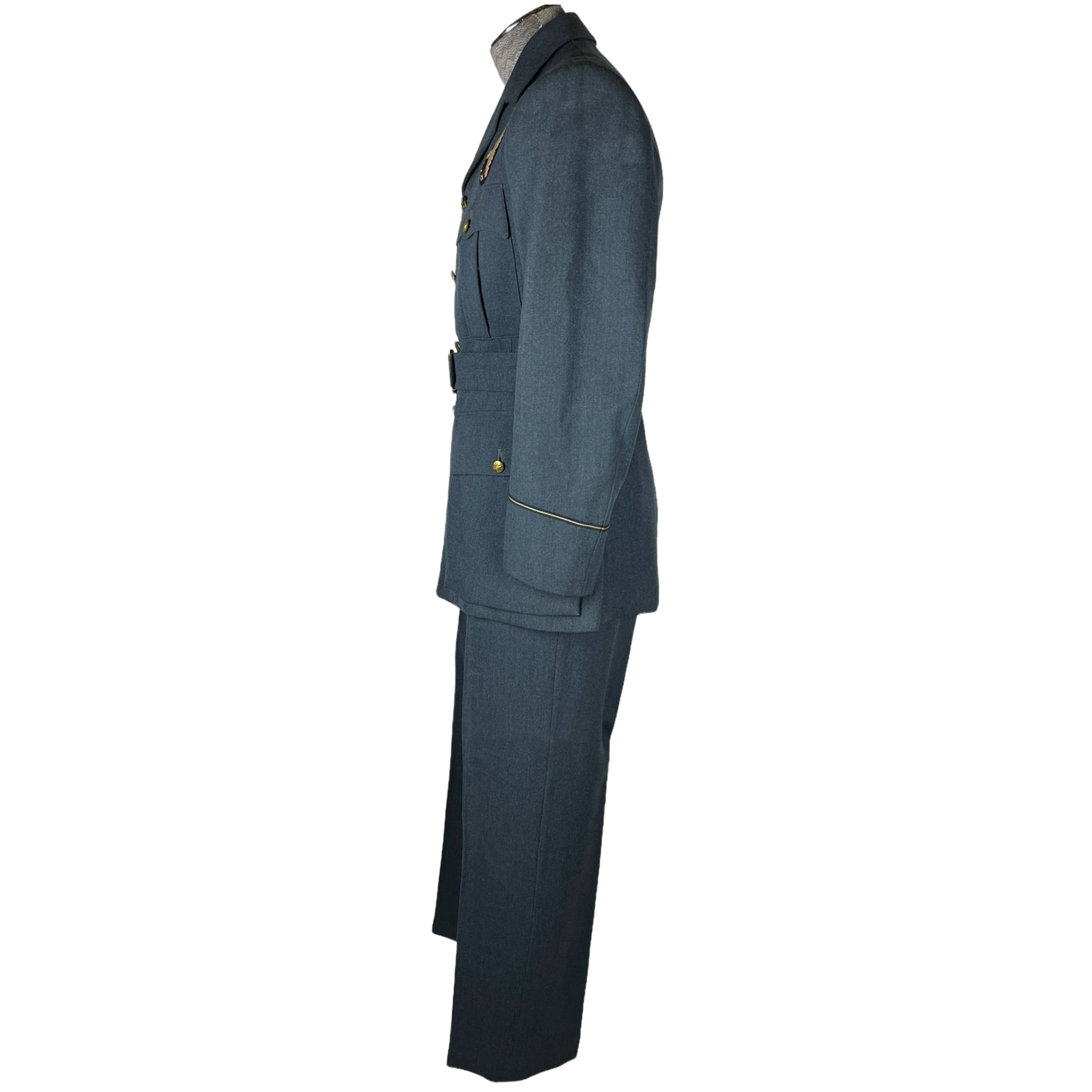 WW2 RCAF Uniform Canadian Air Force Pilot Flight Officer 427